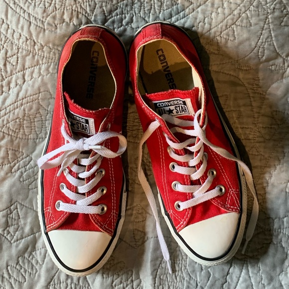Converse | Shoes | Converse Chuck Taylor All Star Classic Red Low Tops ...